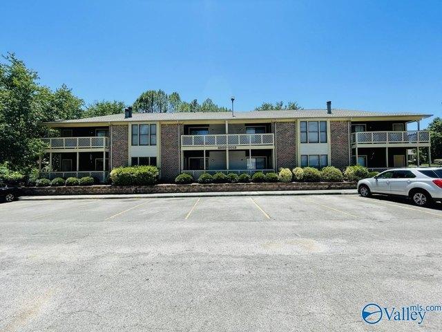 5001 Seven Pine Cir NW Unit 2, Huntsville, AL 35816