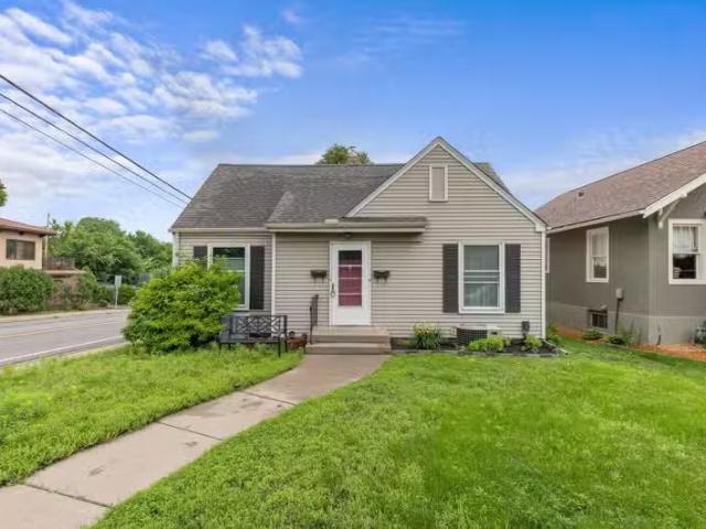 5001 Thomas Ave S, Minneapolis, MN 55410 MLS 6557033