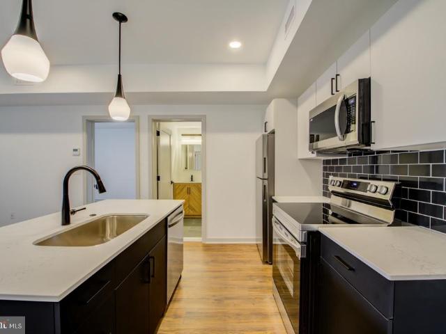 5001 Umbria Street # P205