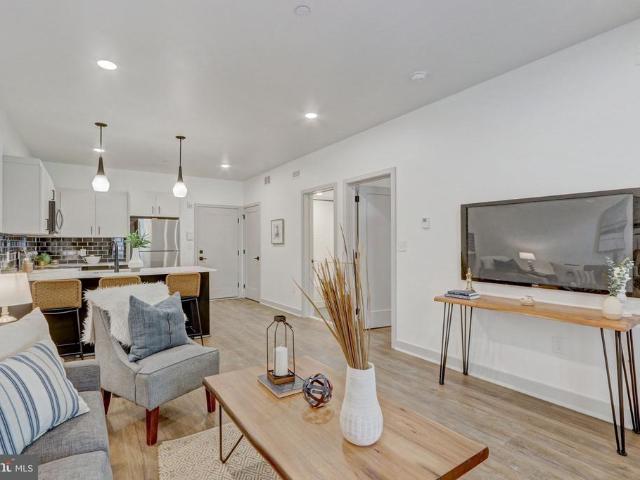 5001 Umbria Street # U202