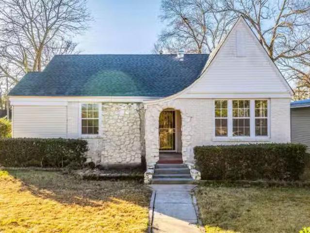 5001 W 30TH ST, LITTLE ROCK, AR 72204 Single Family Residence.