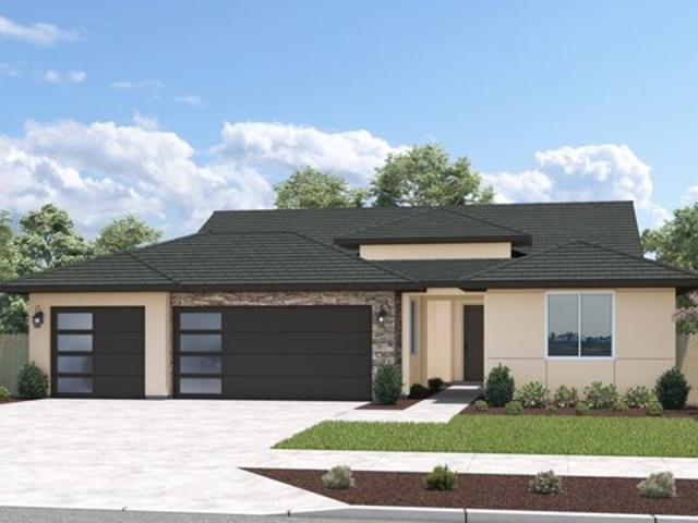 5001 W Babcock Ave, Visalia, CA 93291