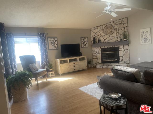 5001 W Florida Ave, Unit 566, Hemet, CA 92545 | MLS #26649 | Compass