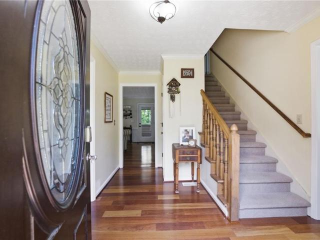 5001 Willow Creek Drive