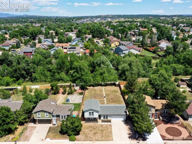 5002 N Nolte Drive