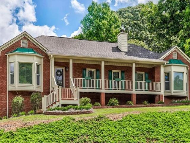 5002 Niagara Dr NW, Acworth, GA 30102