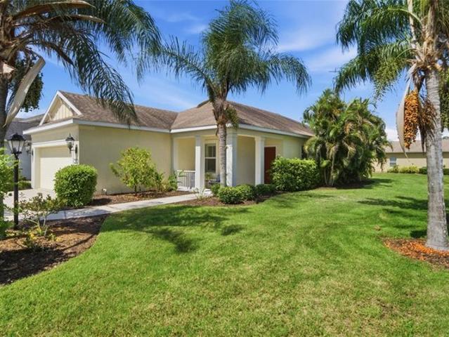 5002 Boston Common Gln, Bradenton, FL 34211
