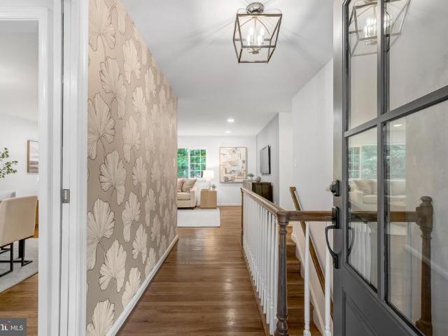 5002 Gainsborough Drive