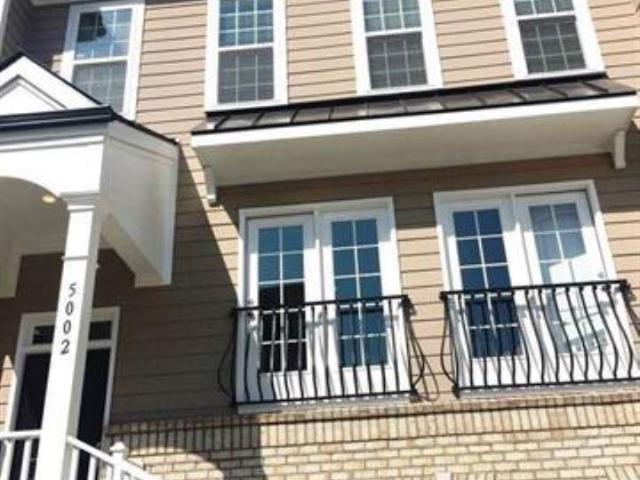 5002 Reedybrook Crossing