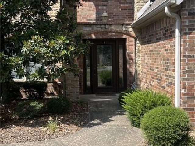 5002 SW Ridge Mont Rd, Bentonville, AR 72713