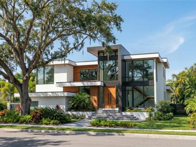 5002 W Poe Ave, Tampa, FL 33629 | MLS #TB8433 | Compass