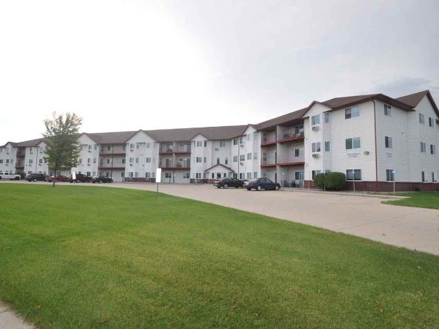 5002 16th Ave S 1 Bedroom Apartment for Rent at 5002 16th Ave S, Fargo, ND 58103 Willow Park