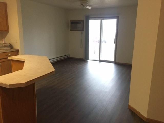 5002 16th Ave S 2 Bedroom Apartment for Rent at 5002 16th Ave S, Fargo, ND 58103 Willow Park