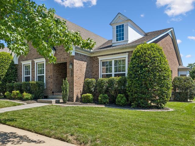 5003 Clover Meadows Dr