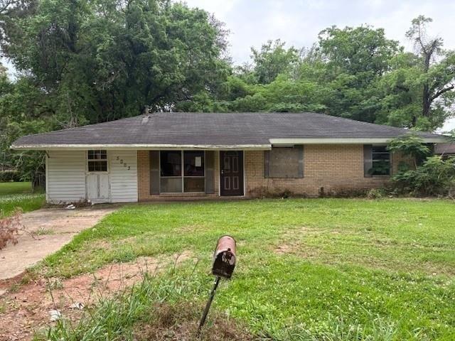 5003 Donald Dr, Alexandria, LA 71302