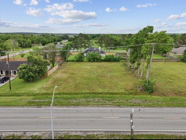 5003 FM 1764 Rd, La Marque, TX 77568