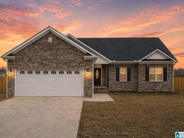 5003 Red Oak Dr, Oxford, AL 36203