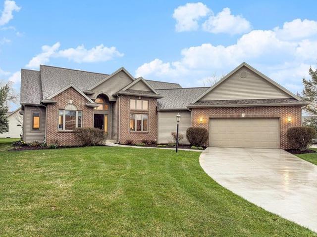 5003 Stern Line Ct, South Bend, IN 46628