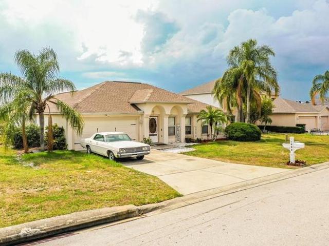 5003 Strada Dr, Winter Haven, FL 33880