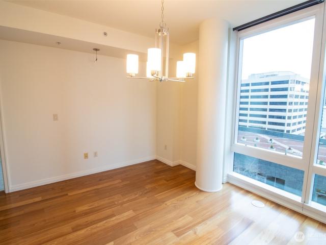 500 106th Avenue NE # 913