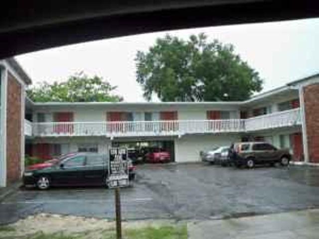 $500 / 1br 1 BR 1BA Apt 1 BLK TO UF Grad II 1236 SW 4th Avenue