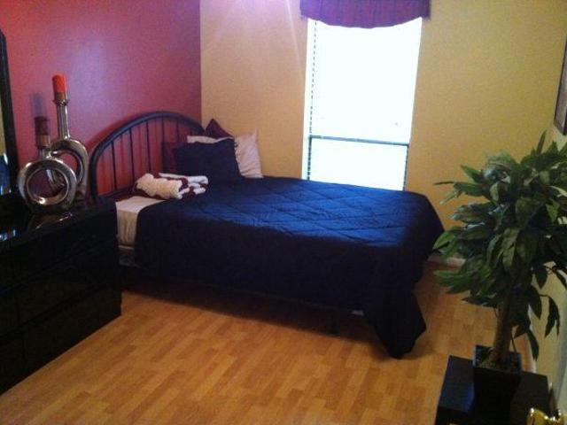 $500 / 4br 1800ft² GREAT ROOM IN A MILITARY HOME Bryanstone Way map