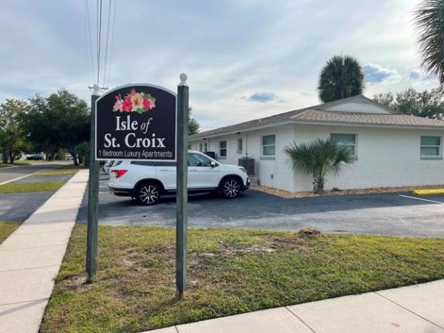 500 75th Ave N #3,6, Saint Petersburg, FL 33702