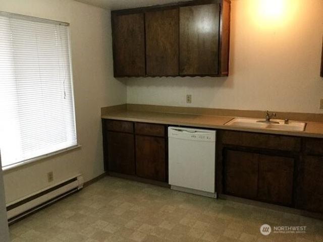 500 75th Street SE # 10