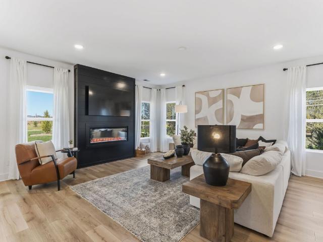 500 Canal Circle