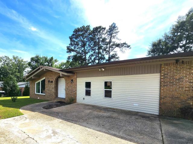 500 Carol Avenue