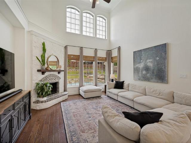 500 Castlewood Drive