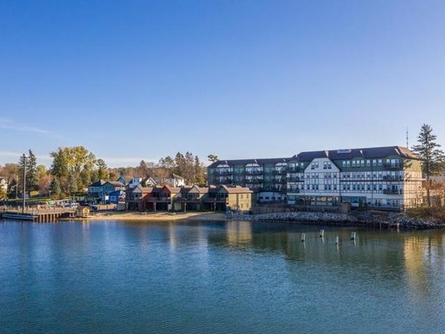 500 Cleveland Blvd W Unit 2200, Walker, MN 56484