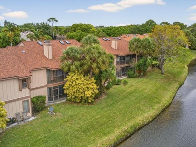 500 Crosswinds Dr Apt C1, Greenacres, FL 33413
