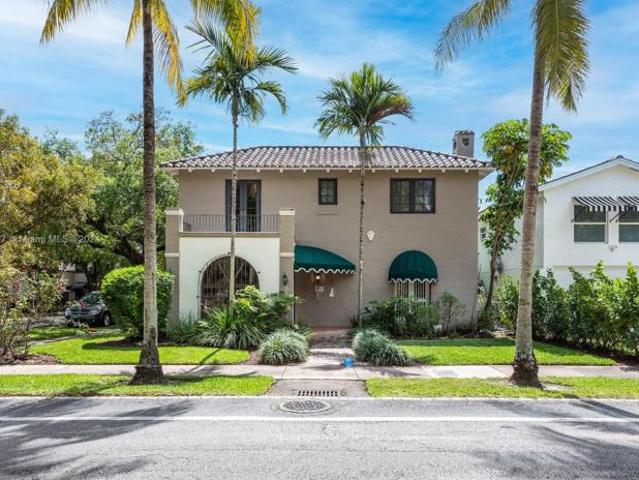 500 Alhambra Cir, Coral Gables, FL 33134