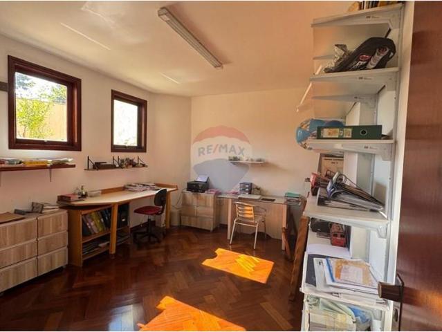 500 Área Útil Casa de Condomínio Alugar, 4 Dormitórios localizado em Aldeia da Serra, Barueri, São Paulo, 06429140 | Brasil