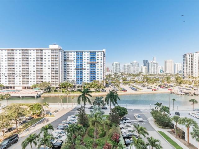 500 Bayview Dr, Unit 617, Sunny Isles Beach, FL 33160 | MLS #A11942 | Compass