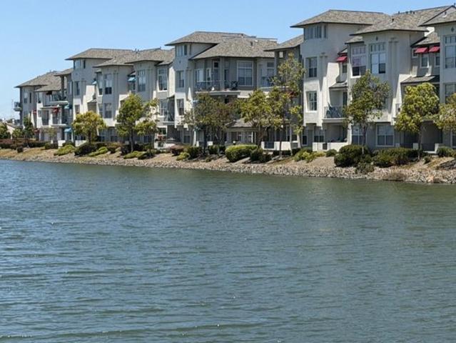 500 Baltic Cir Unit 536, Redwood City, CA 94065