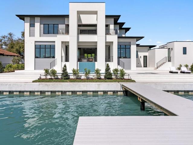 500 Barcelona Dr, Tierra Verde, FL 33715 | MLS #TB8482