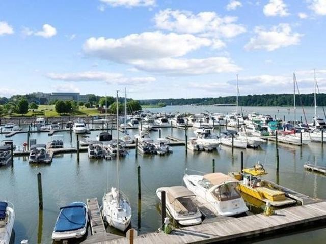 500 Belmont Bay Dr Unit 205, Woodbridge, VA 22191