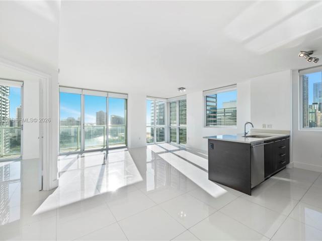 500 Brickell Ave, Unit 1402, Miami, FL 33131 | MLS #A11987