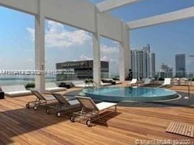 500 Brickell Ave #2604, Miami, FL 33131