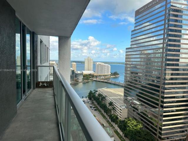 500 Brickell Ave #2704, Miami, FL 33131