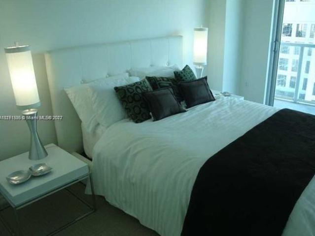 500 Brickell Ave #3608 Miami, FL 33131