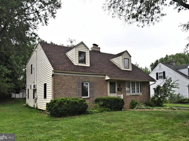 500 Burton Rd, Oreland, PA 19075