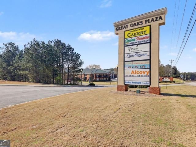 500 Great Oaks Drive 8