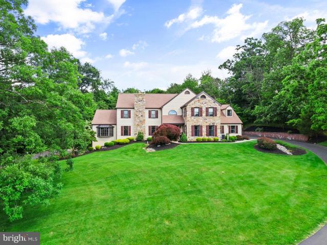 500 Deerfield Lane