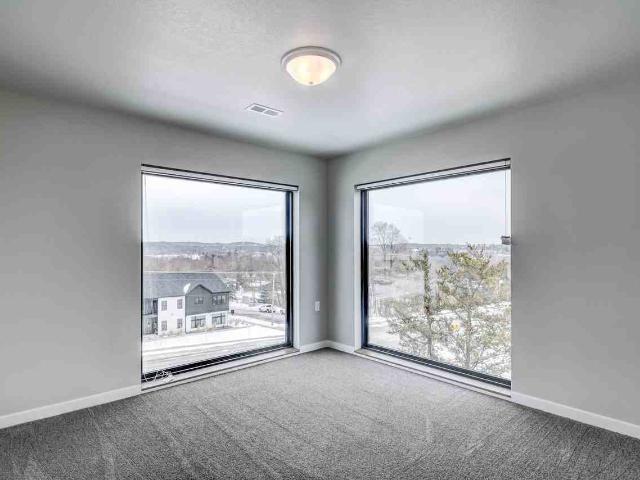 $500 Deposit! 2 Bedroom Apartment for Rent at 299 Fairfax St, Altoona, WI 54720