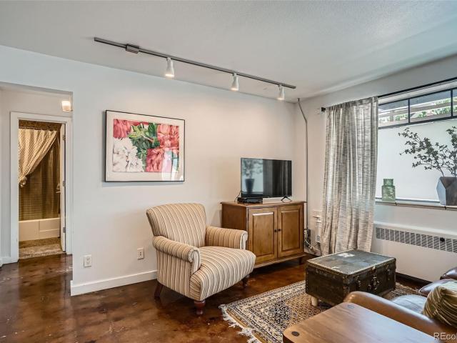 500 E 11th Avenue # 205