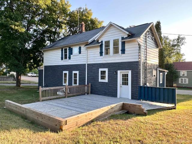 500 E B Street