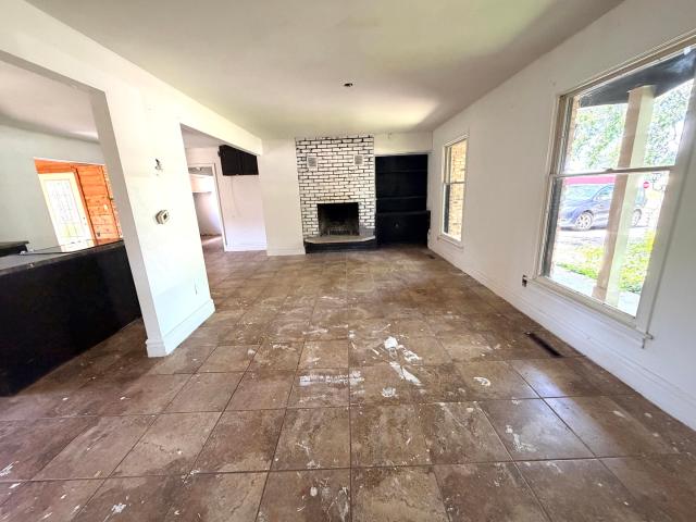 500 E Clark Trail